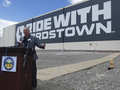 Governor sees future in Lordstown | News, Sports, Jobs - Tribune Chronicle